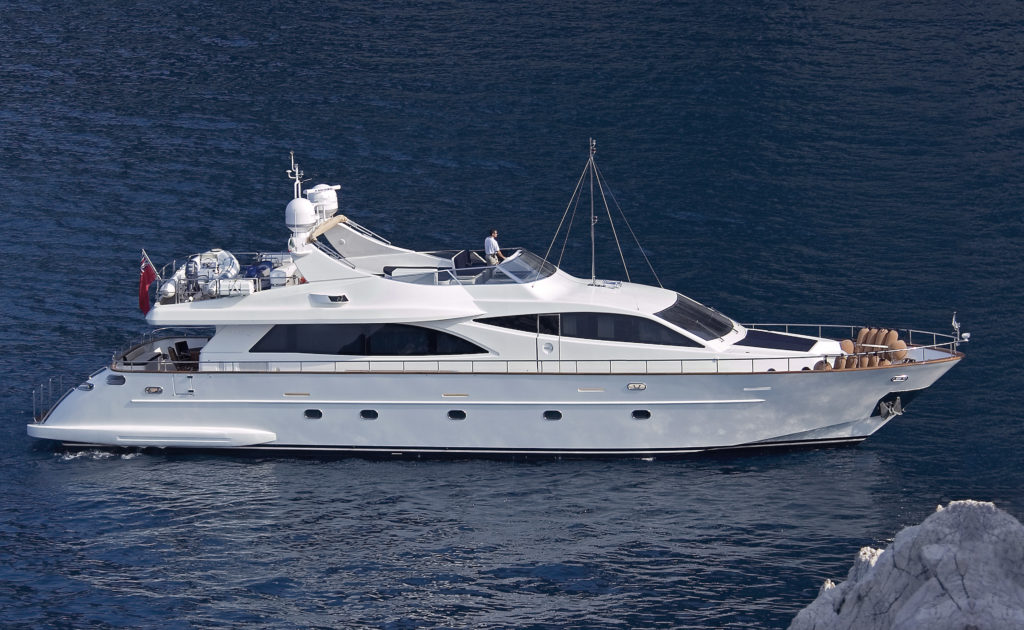 FALCON 90' - Falcon Yachts